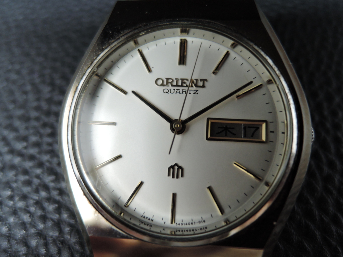 1円 オリエント ORIENT 549406-70 メンズ クオーツ デイデイト 白文字盤 腕時計 CD0230046(オリエント)｜売買され ...