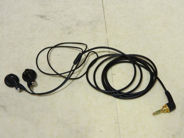 1円 ジャンク SONY MDR-E484 B ソニー イヤホン 現状渡し(ソニー)｜売買されたオークション情報、yahooの商品情報を ...