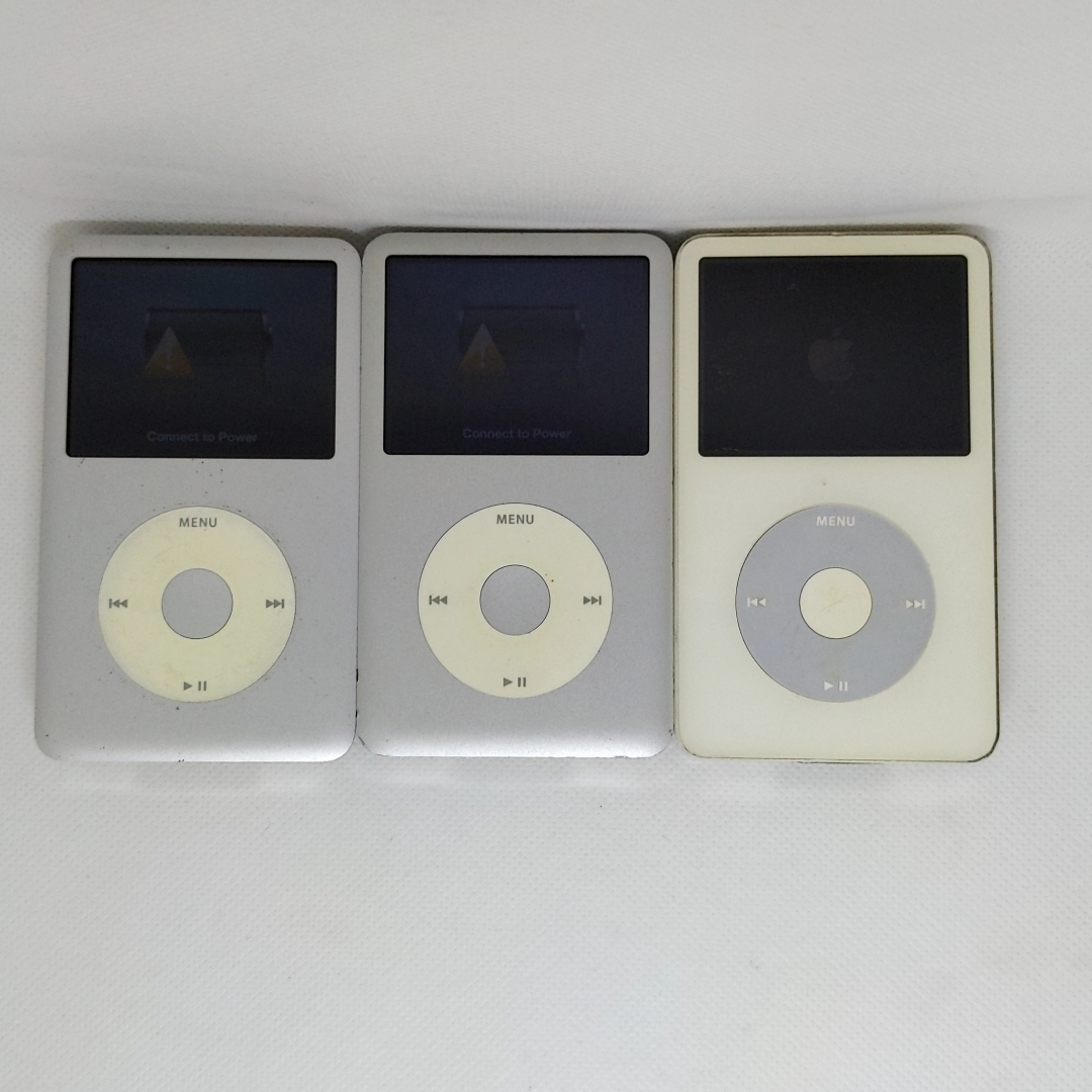 Apple iPod Classic A1238 80GB A1238 160GB A1136 30GB ジャンク アップル(iPod ...