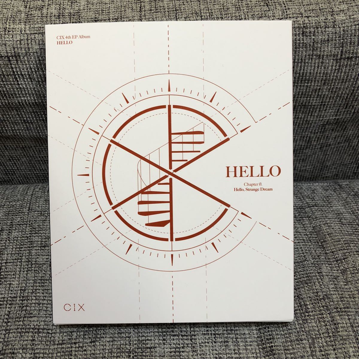 CIX 4TH EP HELLO Chapter . Hello Strange Dream 韓国盤 CD Hello ver.(アジアン ...