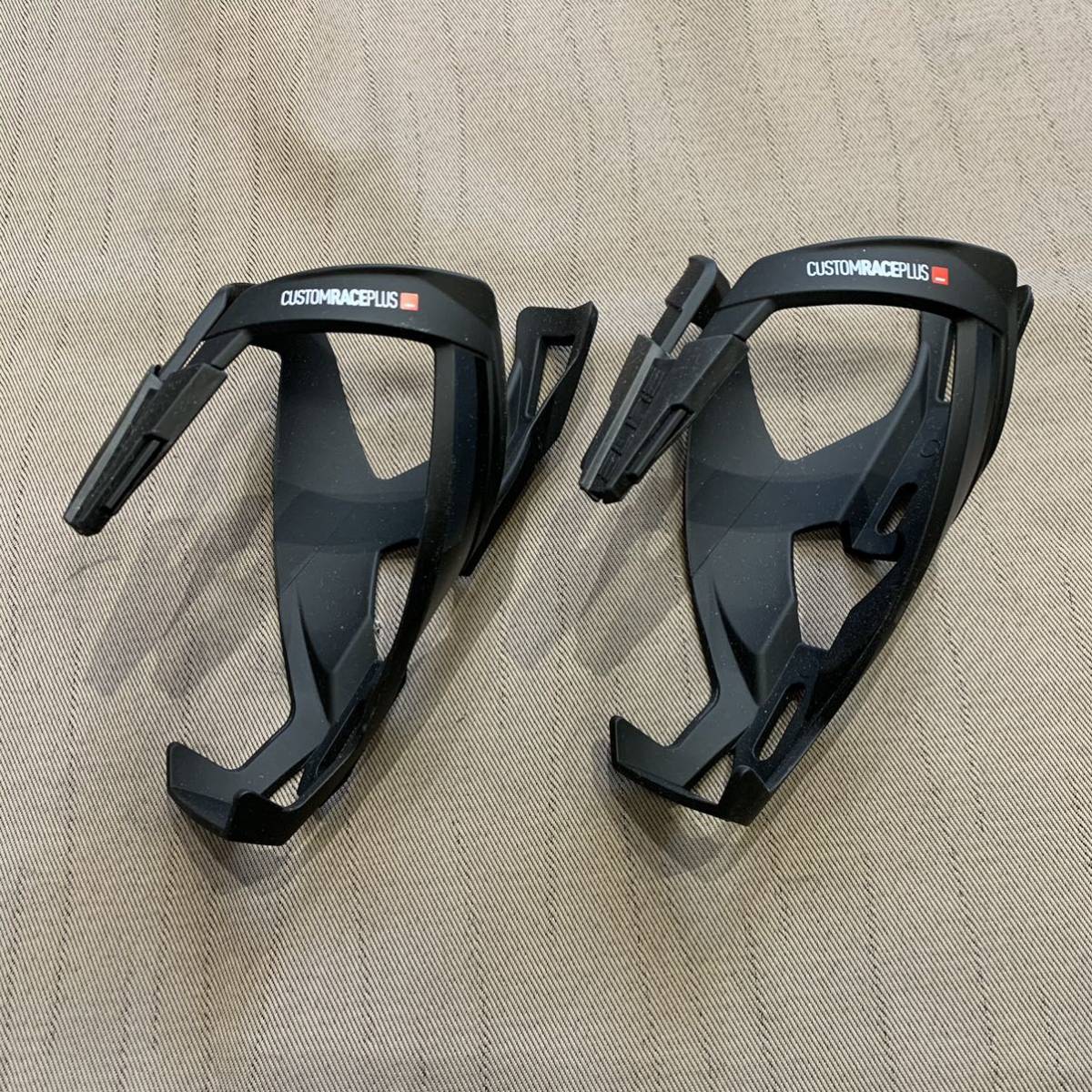 # Elite CUSTOM RACE PLUS ボトルケージ マッドブラック 2個セット エリート カスタム レース プラス ロードバイク ...