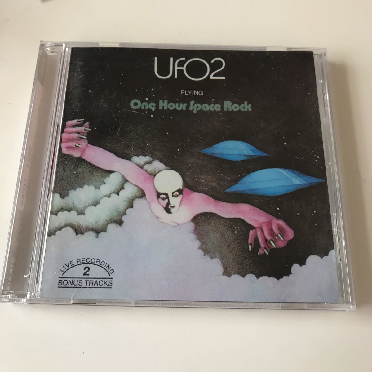 UFO 2 FLYING One Hour Space Rock(一般)｜売買されたオークション情報、yahooの商品情報をアーカイブ公開 ...