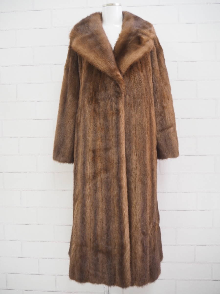 デミバフミンク ロングコート 着丈107㎝(ミンク)｜売買されたオークション情報、yahooの商品情報をアーカイブ公開 - オークファン（aucfan.com）