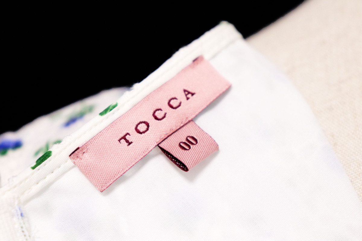 小さいサイズ/カタログ掲載/ 2019 TOCCAトッカ/BLANC BLEUドレス：00/アイボリー系xn693(トッカ)｜売買されたオークション情報、yahooの商品情報をアーカイブ公開 ...