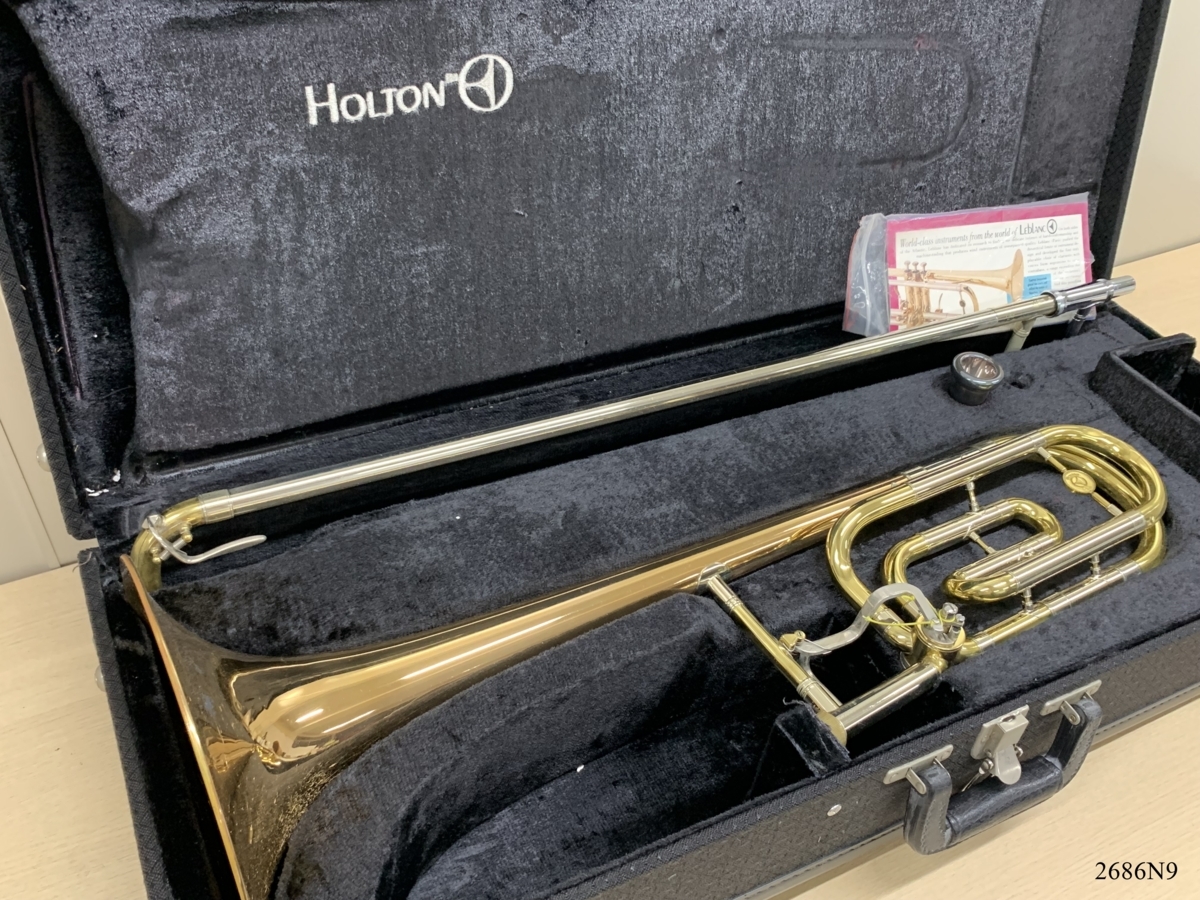 HOLTON ホルトン TR-159 テナーバストロンボーン SCHILKE 51B マウスピース ハードケース 管楽器 2686N9.(テナーバストロンボーン)｜売買されたオークション情報 ...