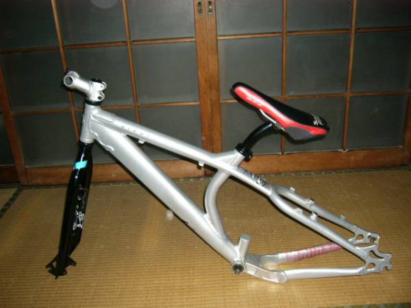 GIANT acid 1 ジャイアント アシッド DMRフォーク付き(マウンテンバイク)｜売買されたオークション情報、yahooの商品情報を ...