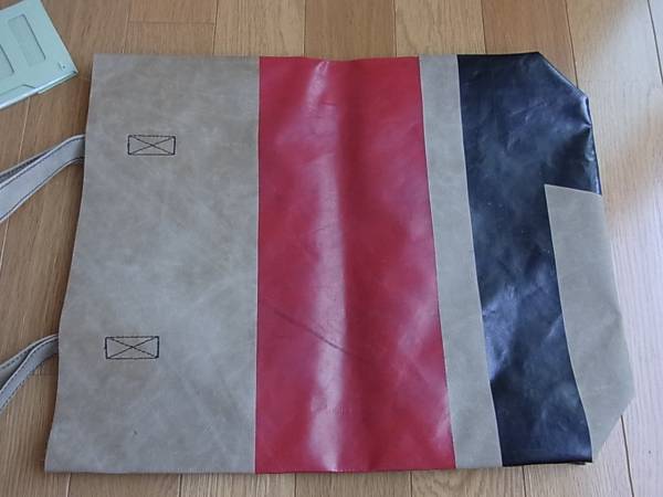 FREITAG F90 DELGADO フライターグ デルガド ベージュ/黒/赤(ショルダーバッグ)｜売買されたオークション情報、yahooの ...