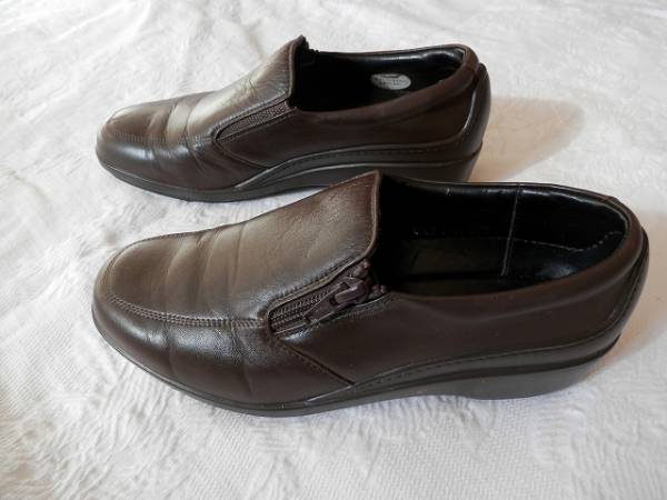 ボンステップ Bon Step 22.5cmEEE(ウォーキングシューズ)｜売買されたオークション情報、yahooの商品情報をアーカイブ公開 - オークファン（aucfan.com）