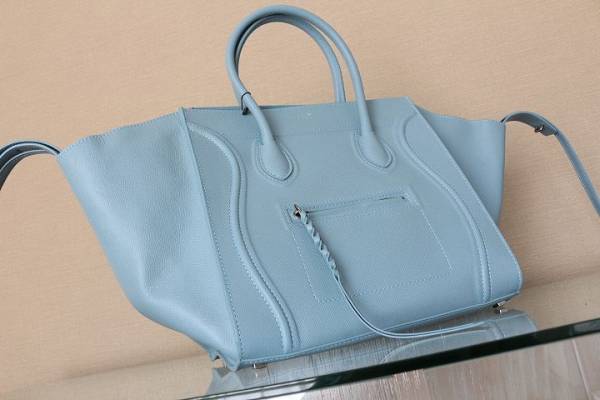 正規 CELINE Phantom/Aqua Blue/EpsonCalf(トートバッグ)｜売買されたオークション情報、yahooの商品情報をアーカイブ公開 - オークファン（aucfan.com）