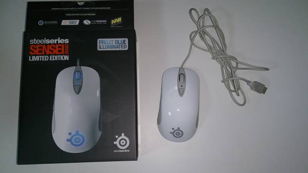 Steelseries Sensei RAW Frost Blue(その他)｜売買されたオークション情報、yahooの商品情報をアーカイブ公開 ...
