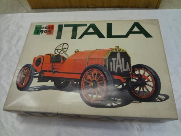 1円 未組立 バンダイ ITALA イターラ プラモデル 1/16スケール(乗用車)｜売買されたオークション情報、yahooの商品情報を ...