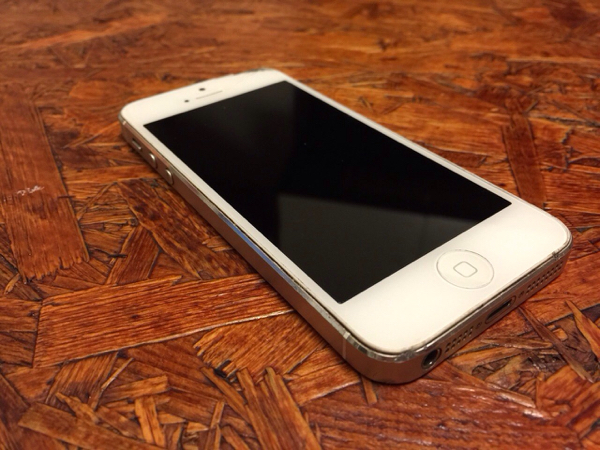 iPhone5 64GB simフリー可(iPhone 5)｜売買されたオークション情報、yahooの商品情報をアーカイブ公開 - オークファン（aucfan.com）