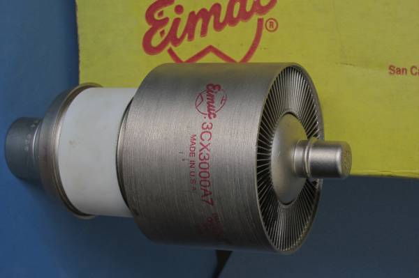 Eimacアイマック送信管3CX3000A7 リニアアンプ用 使用可能 球(アクセサリ)｜売買されたオークション情報、yahooの商品情報をアーカイブ公開 - オークファン（aucfan.com）