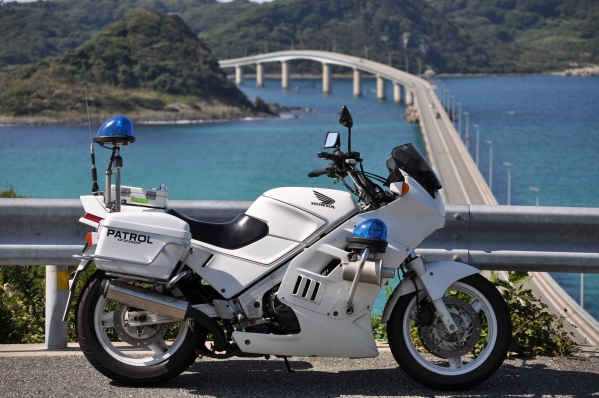 白バイ VFR750P VFR750F RC35 E 検:旧車 vfr800 vf750(401cc-750cc)｜売買されたオークション情報、yahooの商品情報をアーカイブ公開 ...