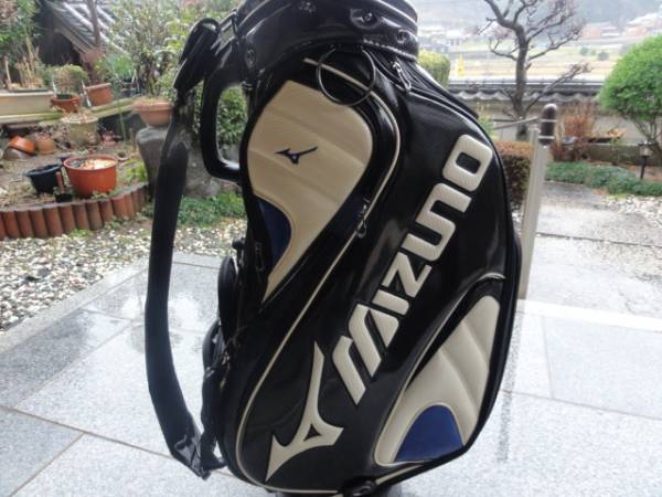 良品 MIZUNO PRO エナメル仕様 9inch 3点式ショルダー(ミズノ)｜売買されたオークション情報、yahooの商品情報をアーカイブ公開 - オークファン（aucfan.com）