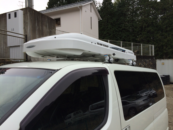 E51 エルグランド TERZO ルーフBOX ルーフキャリアセット(ルーフキャリア)｜売買されたオークション情報、yahooの商品情報をアーカイブ公開 - オークファン（aucfan.com）