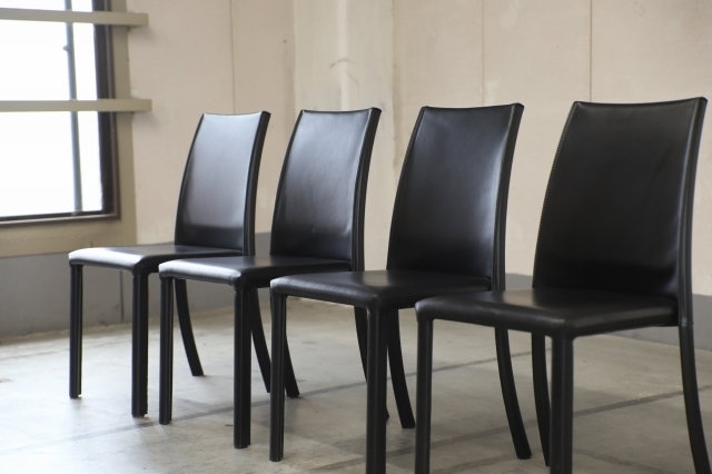 展示品 イタリア製 FRAG LILLY H 40万 ダイニングチェア 本革 4脚セット レザー 椅子 アームレスチェア チェア ...