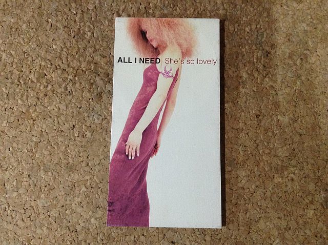 8cmシングル ALL I NEED She's so lovely(その他)｜売買されたオークション情報、yahooの商品情報をアーカイブ ...