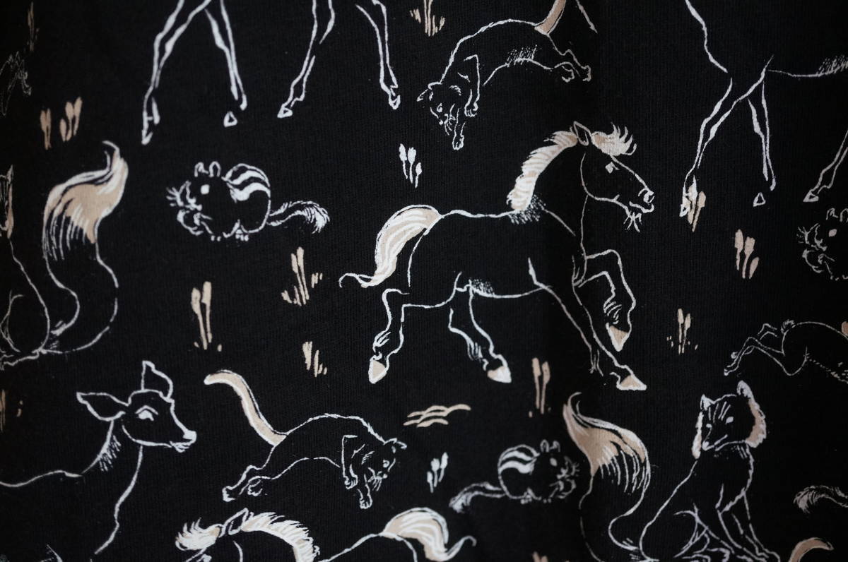 ui by oniontree ウイオニオンツリークラフト 動物柄ニットプルオーバー／黒 レディース アニマル 馬 リス きつね うさぎ バンビ ねこ(その他)｜売買されたオークション情報 ...