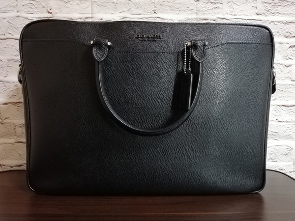 品1円スタート COACHコーチブリーフケースF68030レザービジネスバッグハンドバッグショルダー薄型薄いアウトレット黒メンズ男 ...