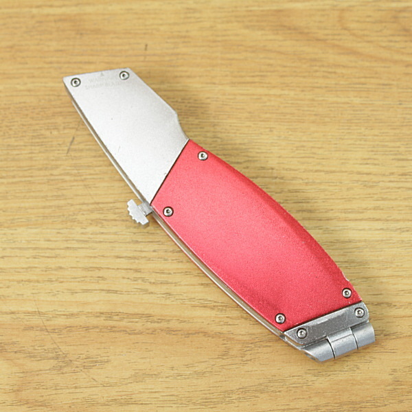 Snap-on/スナップオン UTK100 万能ナイフ カッター(その他)｜売買されたオークション情報、yahooの商品情報をアーカイブ公開 ...