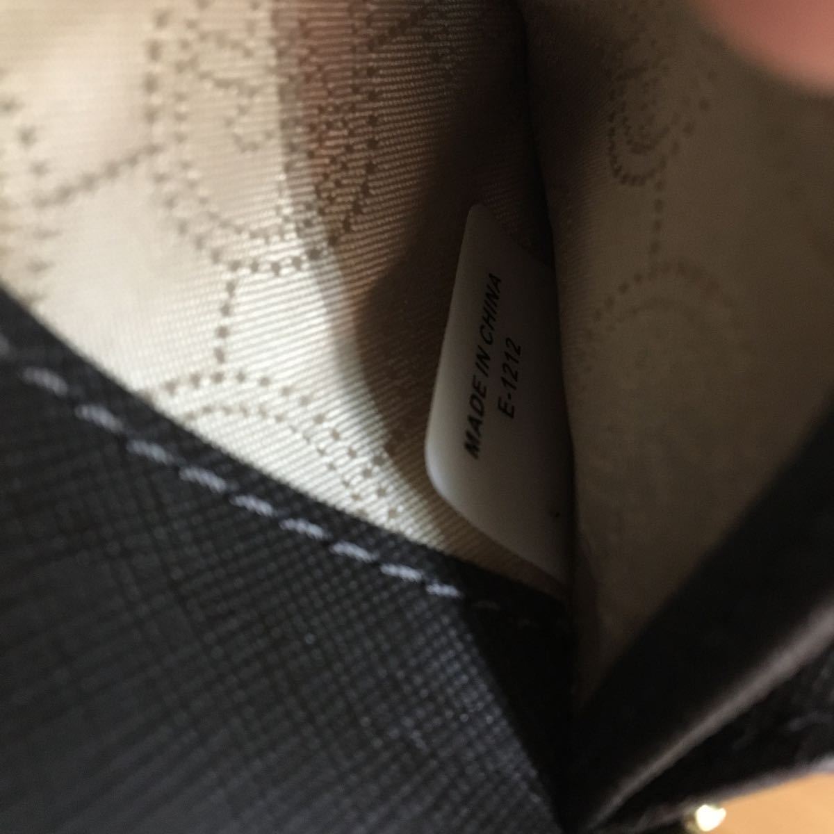 1円 MICHAEL KORS EST.1981 マイケルコース Wallet 財布 MK 茶色 ストラップ付(長財布（小銭入れあり）)｜売買 ...