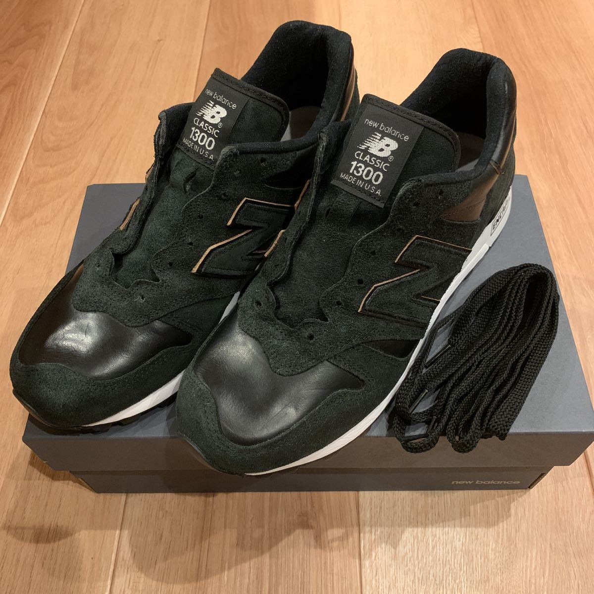 品 ニューバランス M1300AT オールレザー new balance M1300 Made in USA(27.0cm)｜売買された ...