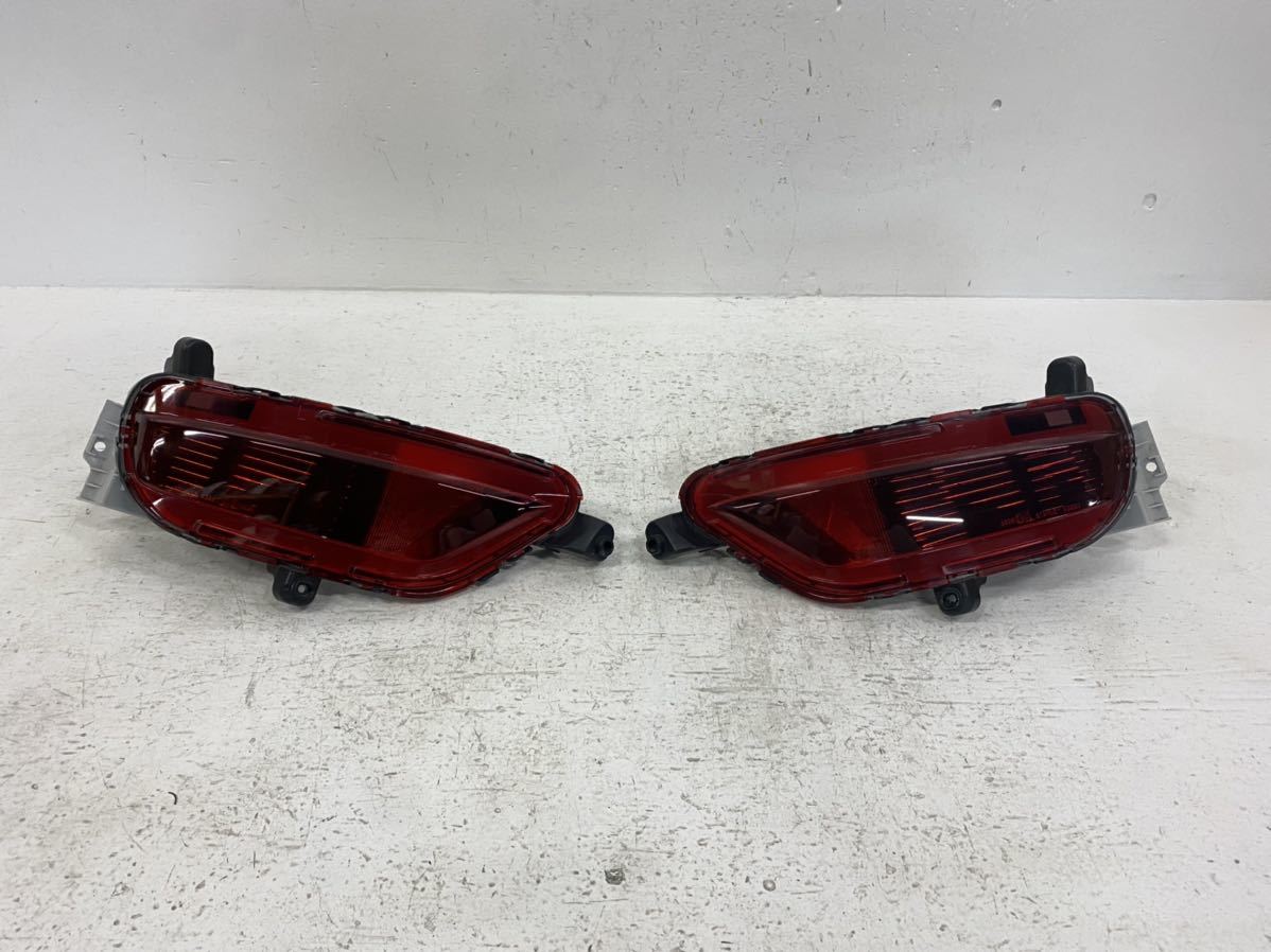 4F18 CX-5 KF2P 純正 リア リフレクター STANLEY W3867 左右セット(テールライト)｜売買されたオークション情報 ...