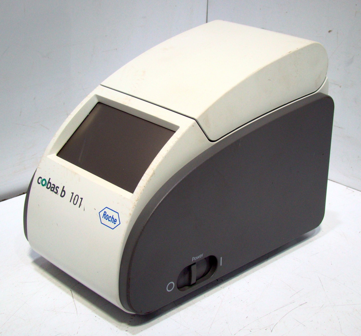 80 Roche ロシェ cobas b 101 パック式臨床化学分析装置 コバス b 101 部品取り 3H-910(その他)｜売買された ...