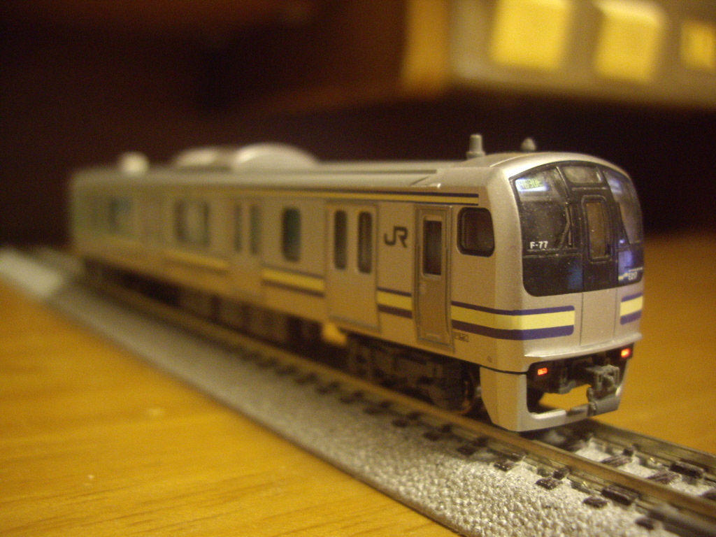 kato E217系 クハE216-2008 品番10-497バラシ ライト点灯確認済み(近郊形電車)｜売買されたオークション情報、yahooの商品情報をアーカイブ公開 - オークファン ...