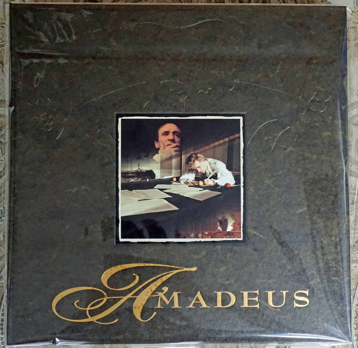 アマデウス スペシャル豪華版LD-BOX 2LD+2CD 限定番号入 10000個限定米盤/(ドラマ)｜売買されたオークション情報、yahooの商品情報をアーカイブ公開 - オークファン ...