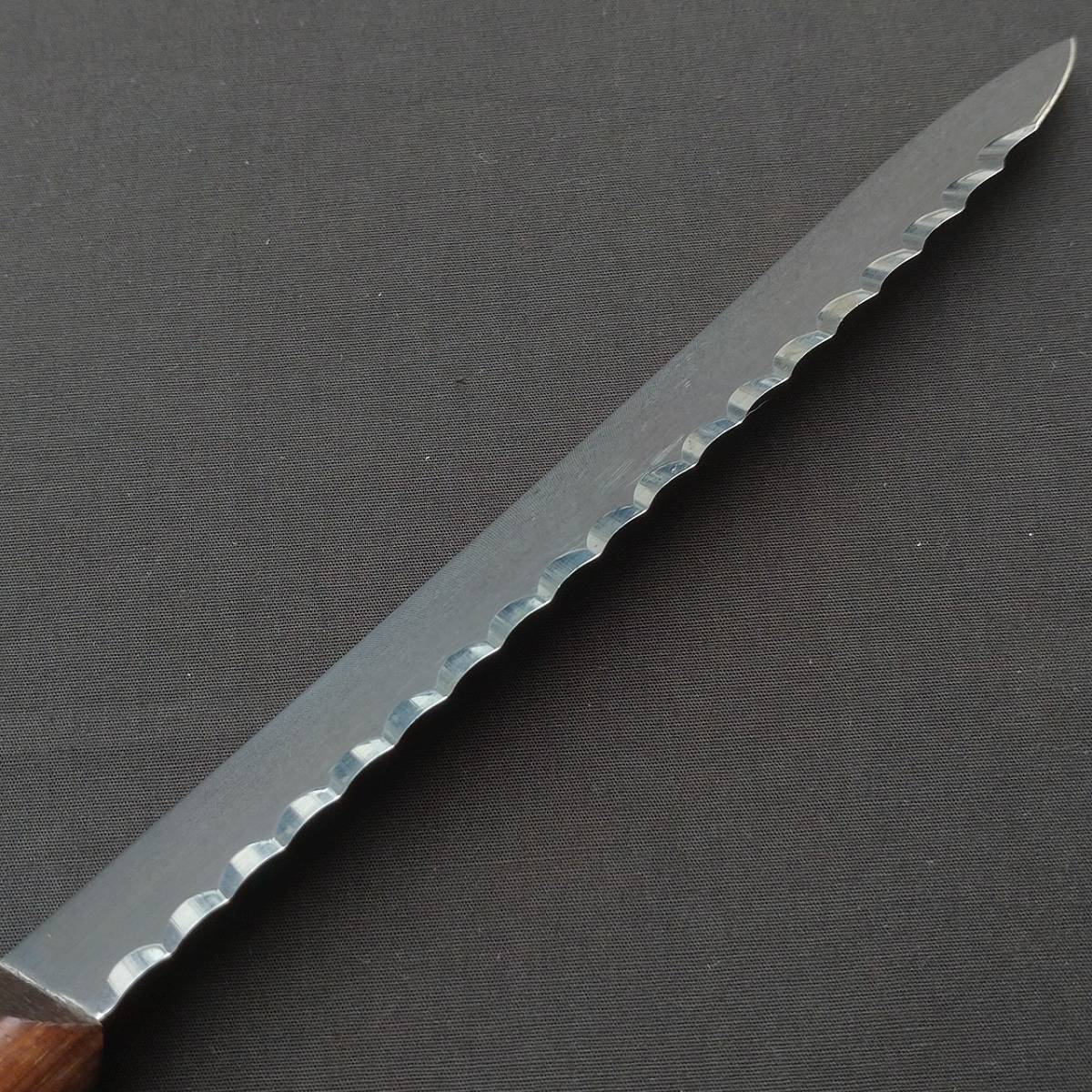 パン切りナイフ J.A.HENCKELS ZWILLINGSWERK AG SOLINGEN GERMANY NO STAIN FRIODUR ...