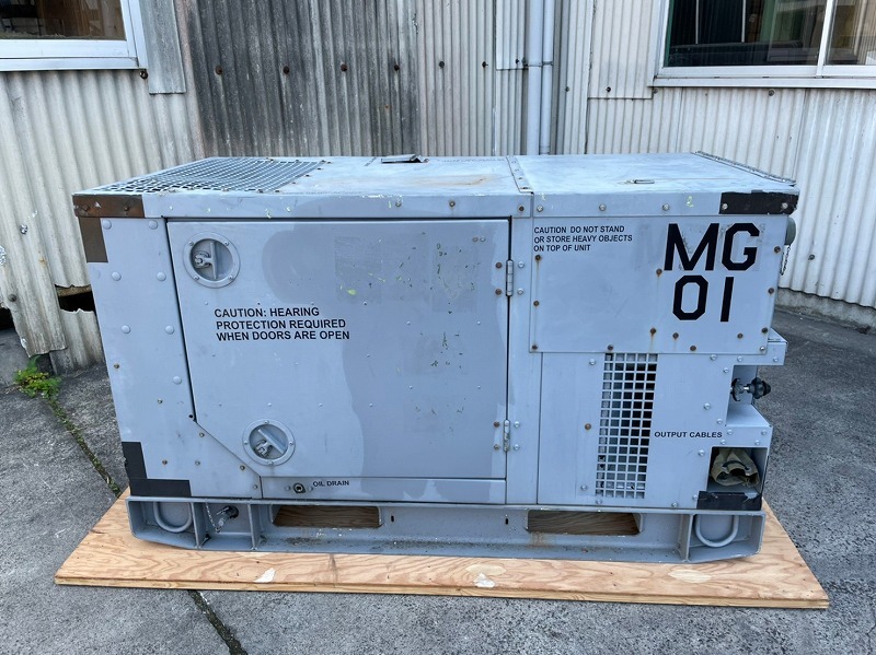 米軍放出品 FERMONT 発電機 10KW ジェネレーター ディーゼルエンジン MEP-813A IF10JM-W(その他)｜売買された ...