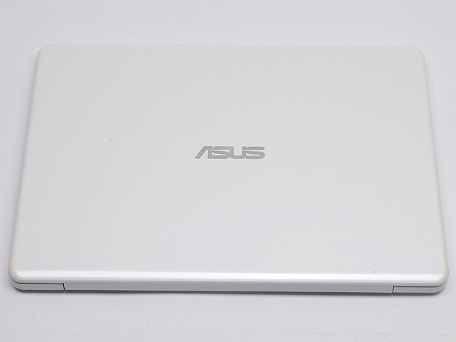 ASUS 14型 VivoBook ノートパソコン L406S Win10/Celeron/eMMC64GB/4GB/USB 3.0/Web ...