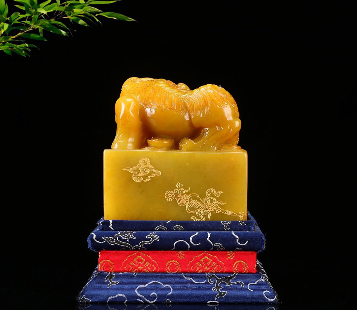 旧家収蔵品 N622 田黄石 古獣印章 田黄石細密彫 極細工 印章 文房具 書道具(その他)｜売買されたオークション情報、yahooの商品情報をアーカイブ公開 - オークファン（aucfan.com）