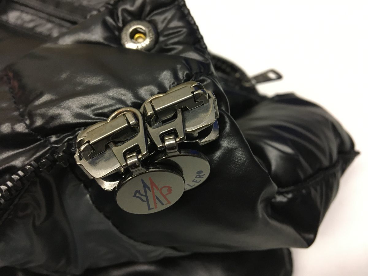 K722-A96-46 MONCLER モンクレール サイズ2 ダウンベスト メンズ 黒 ブラック 身丈約56cm 肩幅約44cm ⑤(男性用)｜売買されたオークション情報、yahooの商品 ...