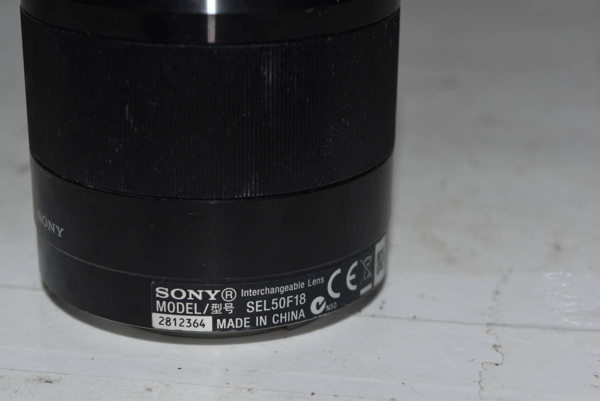 No.10-020 カメラのレンズ SONY SEL50F18(家電、AV、カメラ)｜売買されたオークション情報、yahooの商品情報を ...