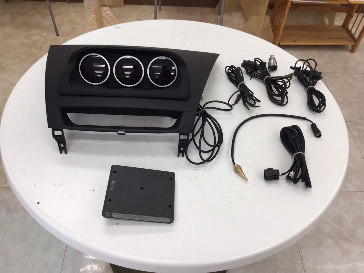 マツダ RX-8 SE3P マツダスピード追加メーター メーターパネル デフィ Defi 3連追加メーター 水温計 油温計 油圧計 メーター ...