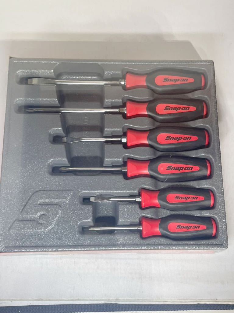 品 スナップオン レッド Snap-on ソフトグリップ ドライバー セット 6ピース SGDX60BR snapon(ドライバーセット ...