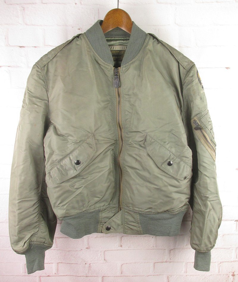 AJ20552 ビンテージ 米軍実物 L-2B MIL-J-7448C ROLEN SPORTSWEAR フライトジャケット LARGE(L ...