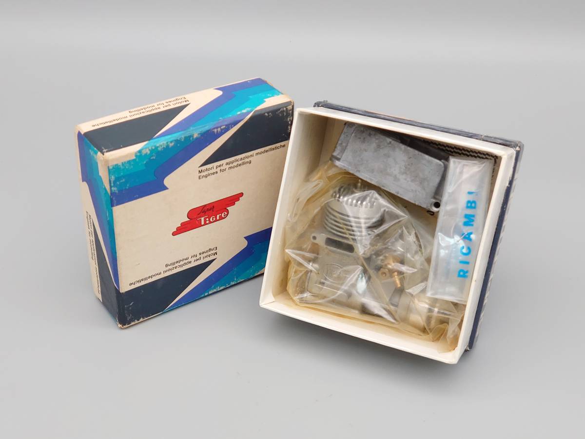 Made in Italy 1/8 Classic Racing Car ASSOCIATED RC100 トドロキROAD MAX等向け ...