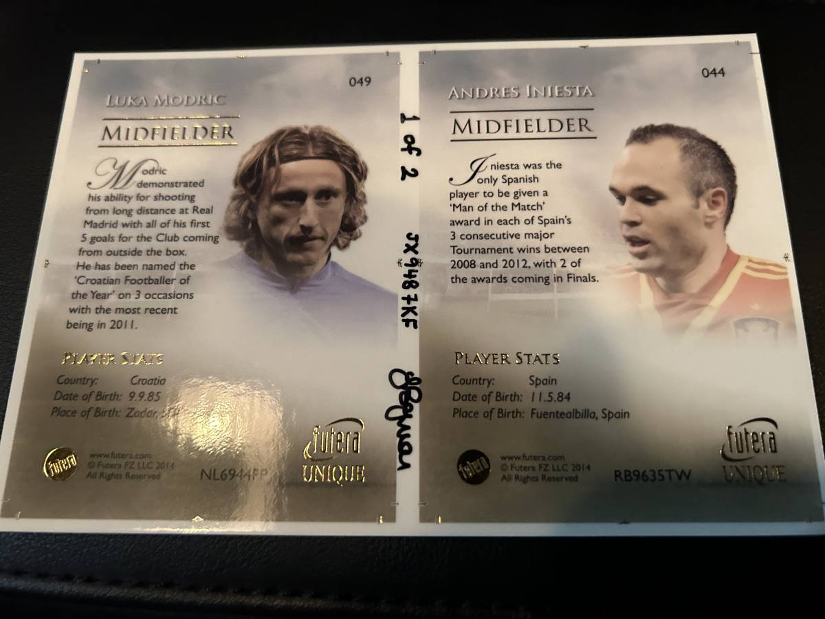 futera UNIQUE Luka Modric Andres Iniesta 1of2
