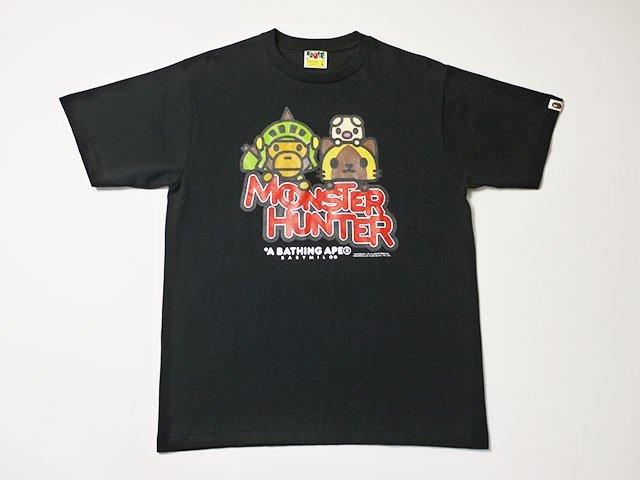 A BATHING APE ベイシングエイプ BABY MILO ベビーマイロ MONSTER HUNTER モンスターハンター Tシャツ ...