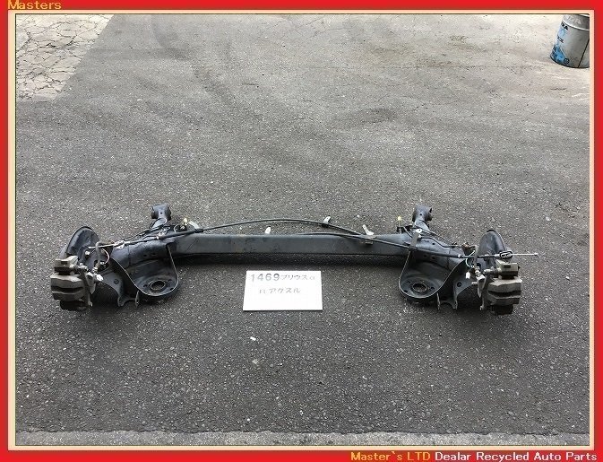 ZVW41W プリウスα S 前期 純正 リア アクスルビーム ホーシング 加工用などにも 42101-64010(トヨタ用)｜売買された ...