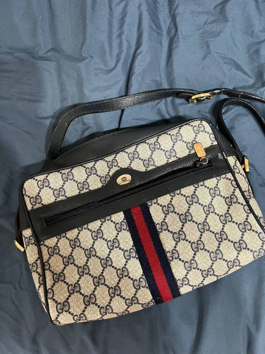 GUCCI オールドグッチ シェリーライン ショルダーバッグ ネイビー 141(オールドグッチ)｜売買されたオークション情報、yahooの商品情報をアーカイブ公開 - オークファン ...