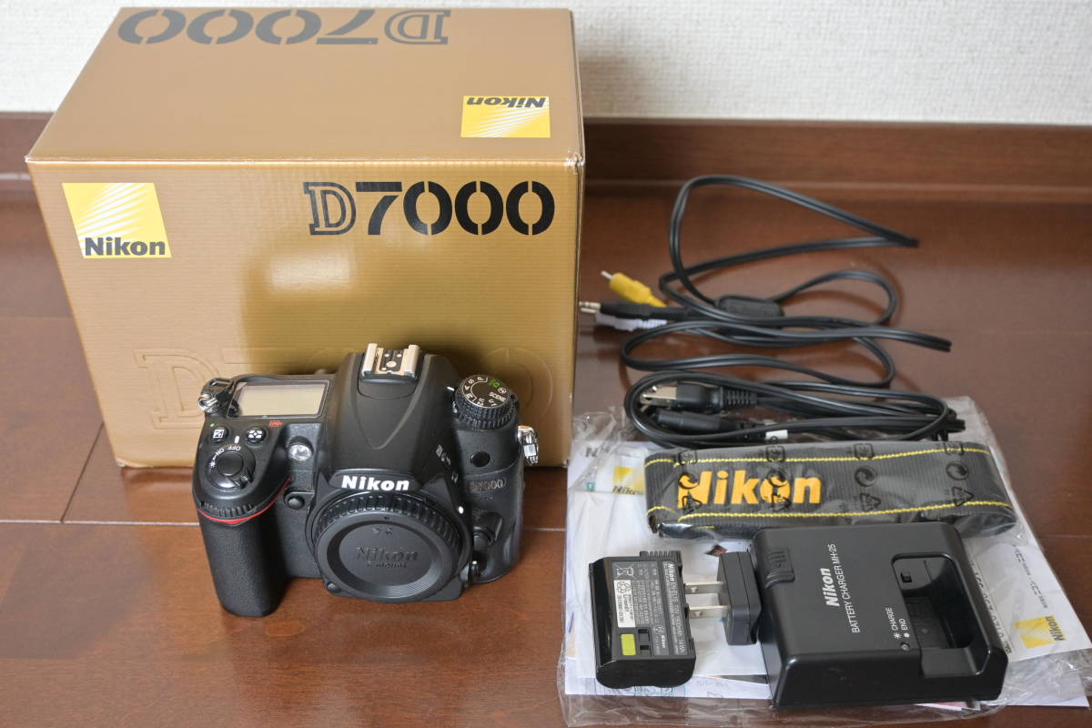 ニコン Nikon D7000(ニコン)｜売買されたオークション情報、yahooの商品情報をアーカイブ公開 - オークファン（aucfan.com）