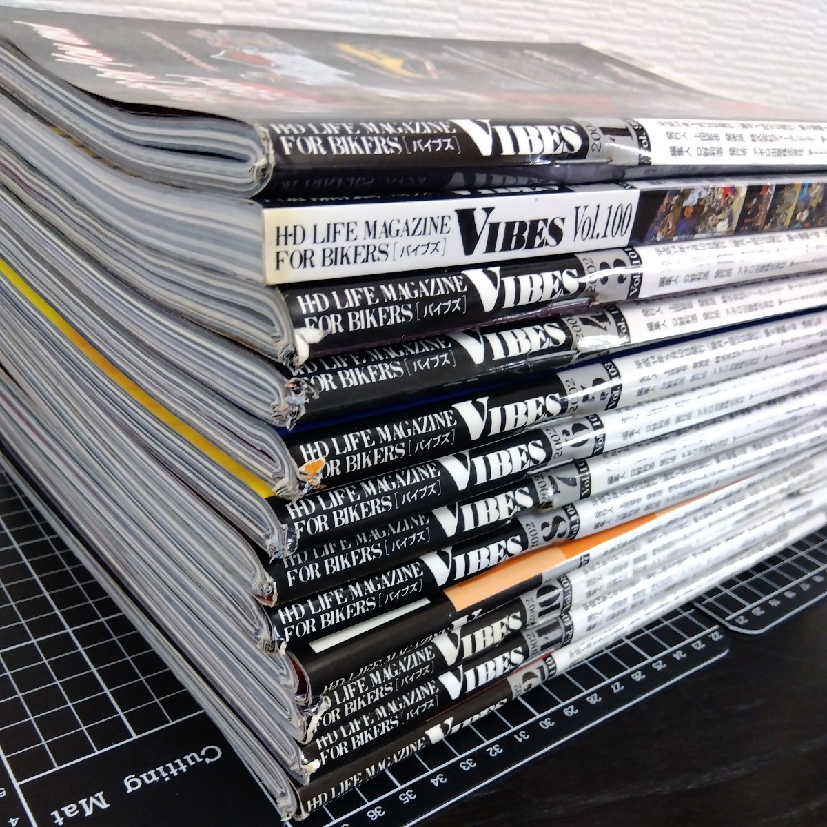 2002 VIBES バイブズ 雑誌 ハーレーダビッドソン バイク グラビア AV女優 ヌード 1月 12月号 12冊(外国製バイク)｜売買さ ...