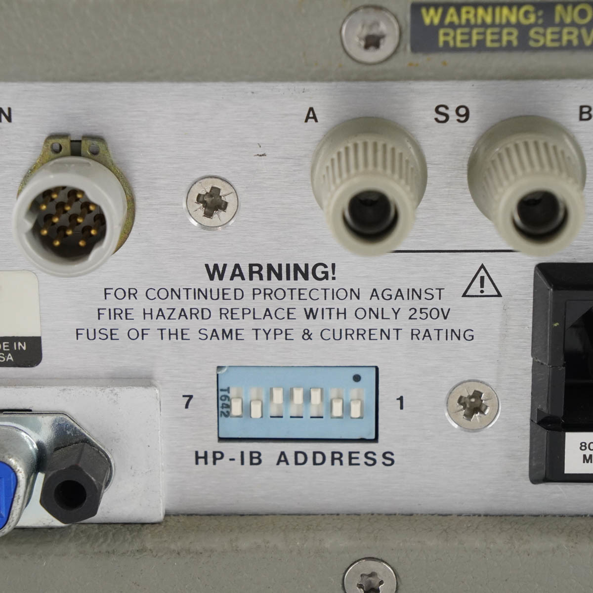 JB 現状販売 11713A hp ATTENUATOR / SWITCH DRIVER Agilent アジレント Keysight キー ...