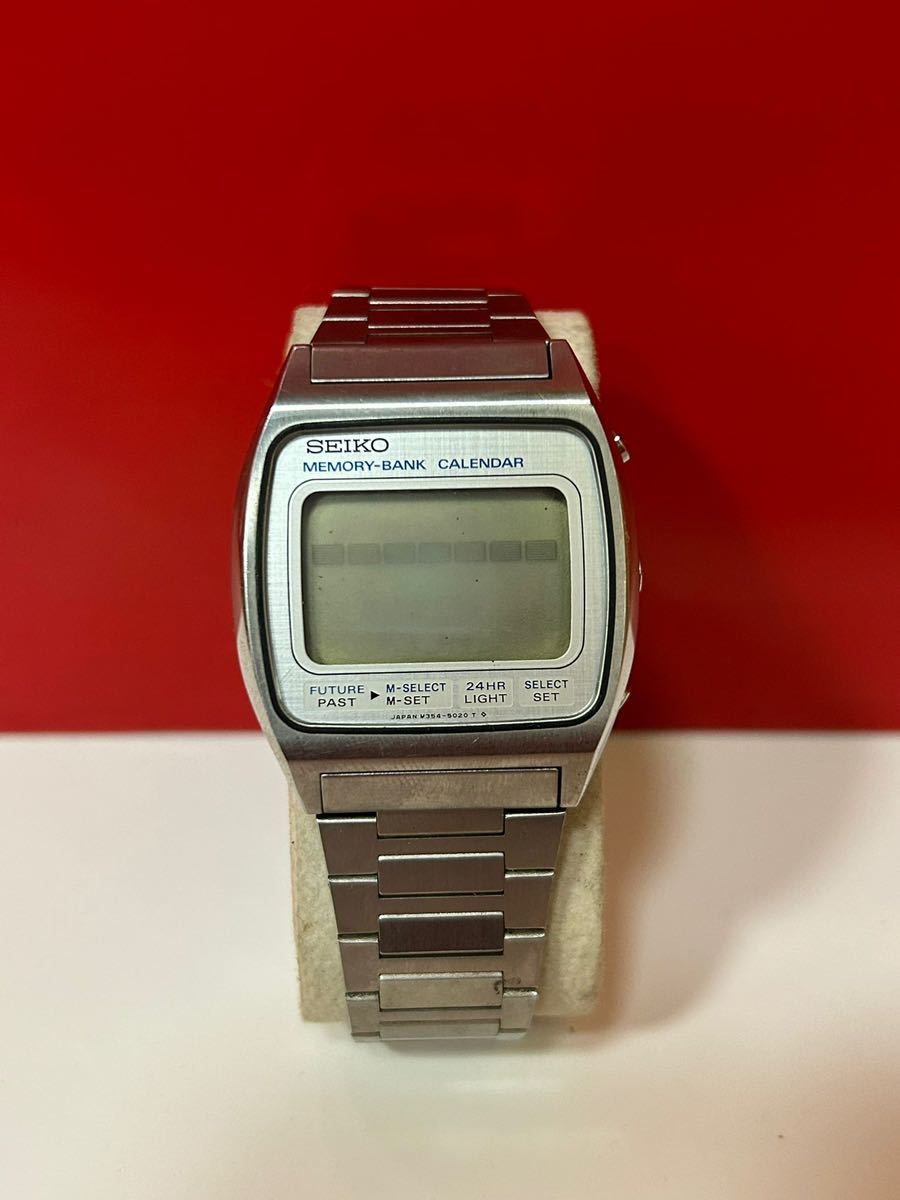 セイコー SEIKO M354-5020 MEMORY BANK CALENDAR /デジタル メモリーバンク カレンダー クオーツ/メンズ腕 ...