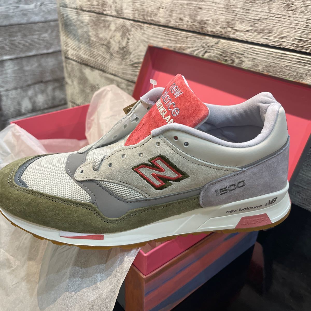 NEW BALANCE END コラボ当選品 UK9 27.5(27.5cm)｜売買されたオークション情報、yahooの商品情報をアーカイブ ...